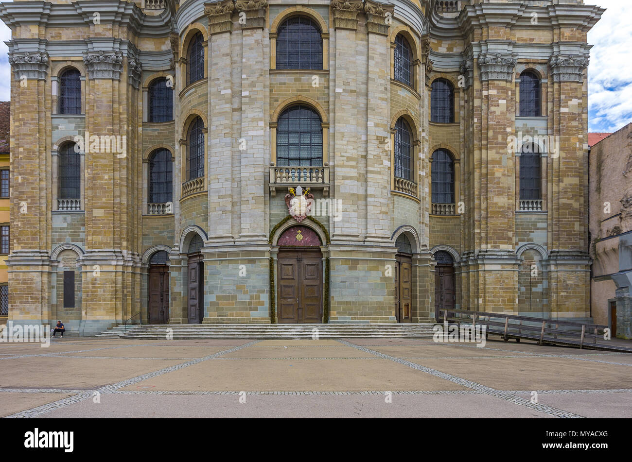 Colossal Door High Resolution Stock Photography and Images - Alamy