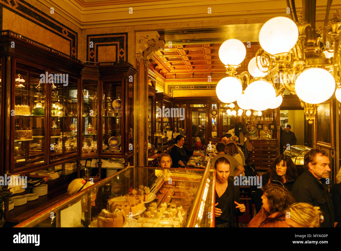 Demel cake shop vienna austria hi-res stock photography and images - Alamy