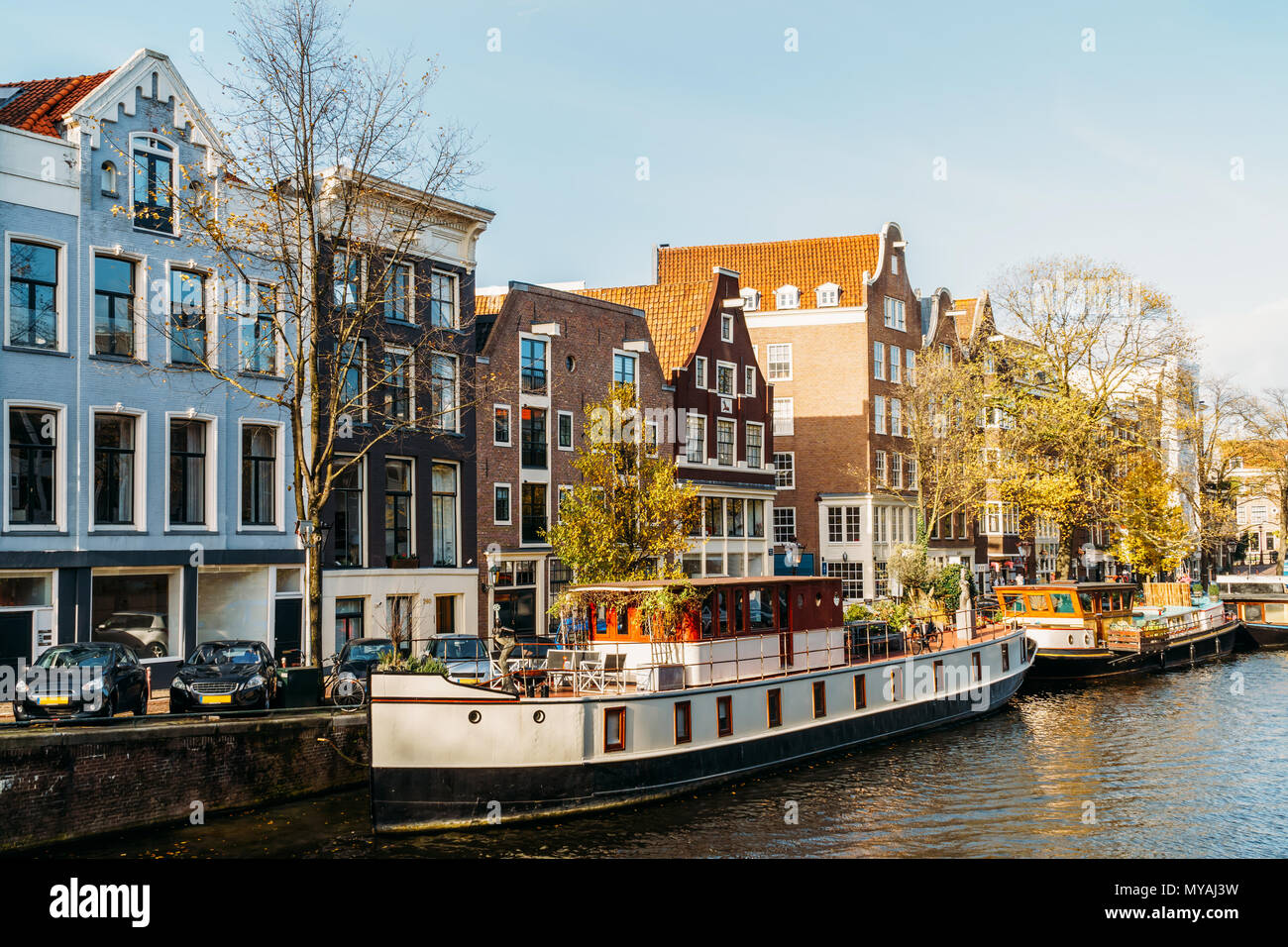 Beautiful dutch architecture hi-res stock photography and images - Alamy