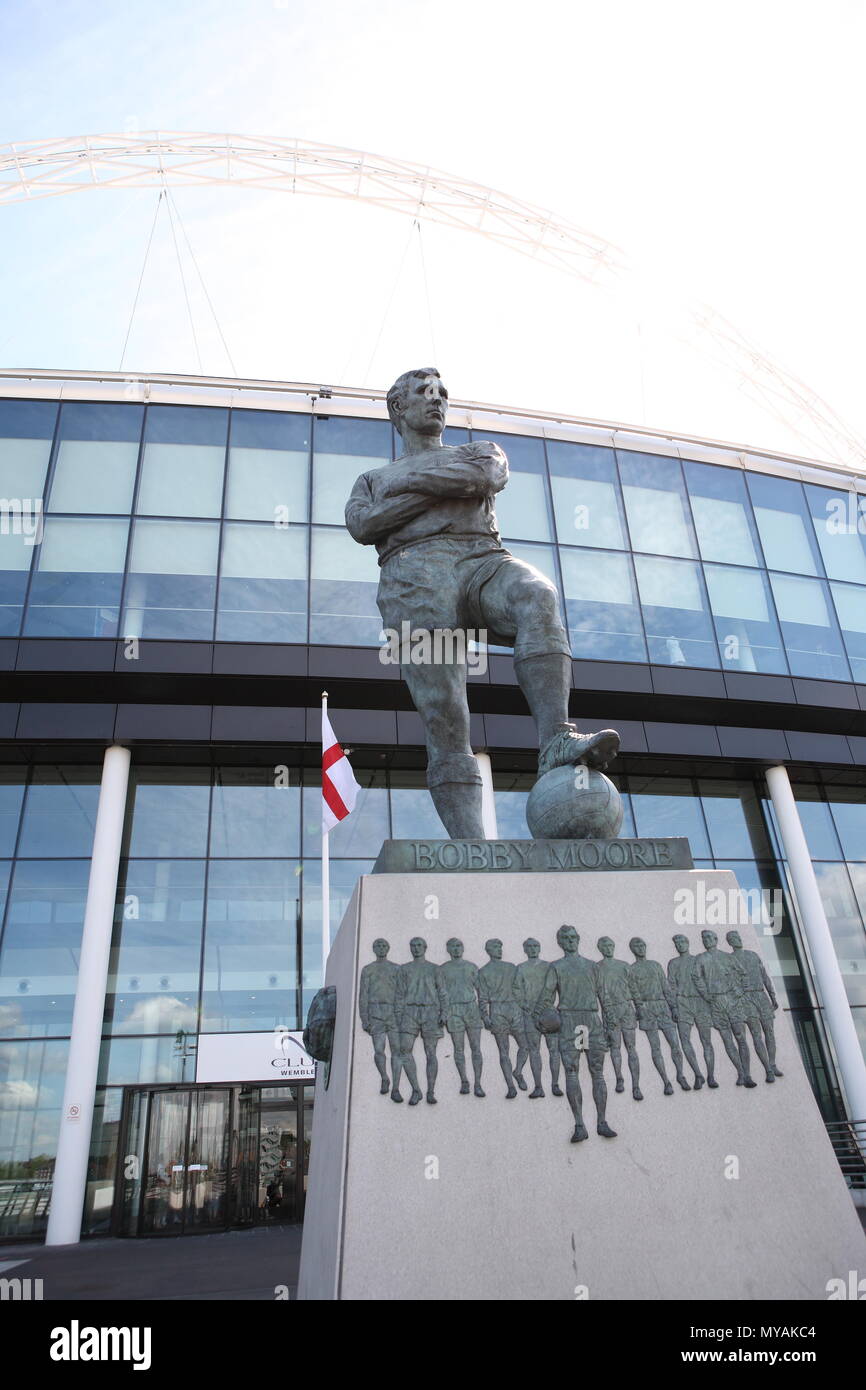 The iconic Wembley Stadium designed by Populous and Foster & Partners ...