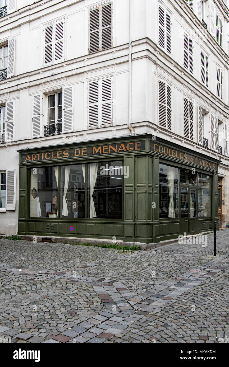 Front view shop exterior design hi-res stock photography and images - Alamy