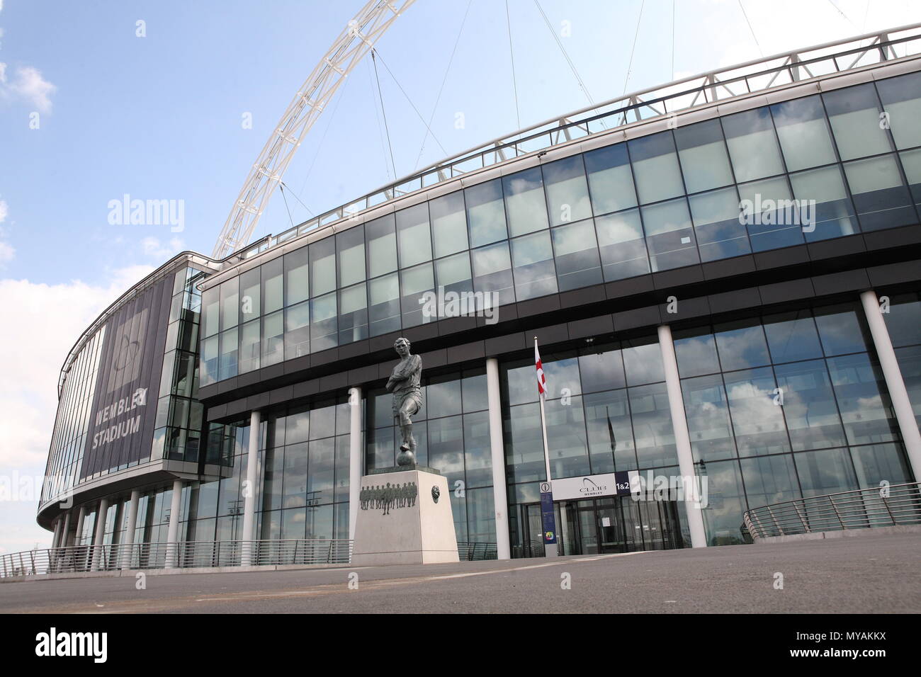 The iconic Wembley Stadium designed by Populous and Foster & Partners ...