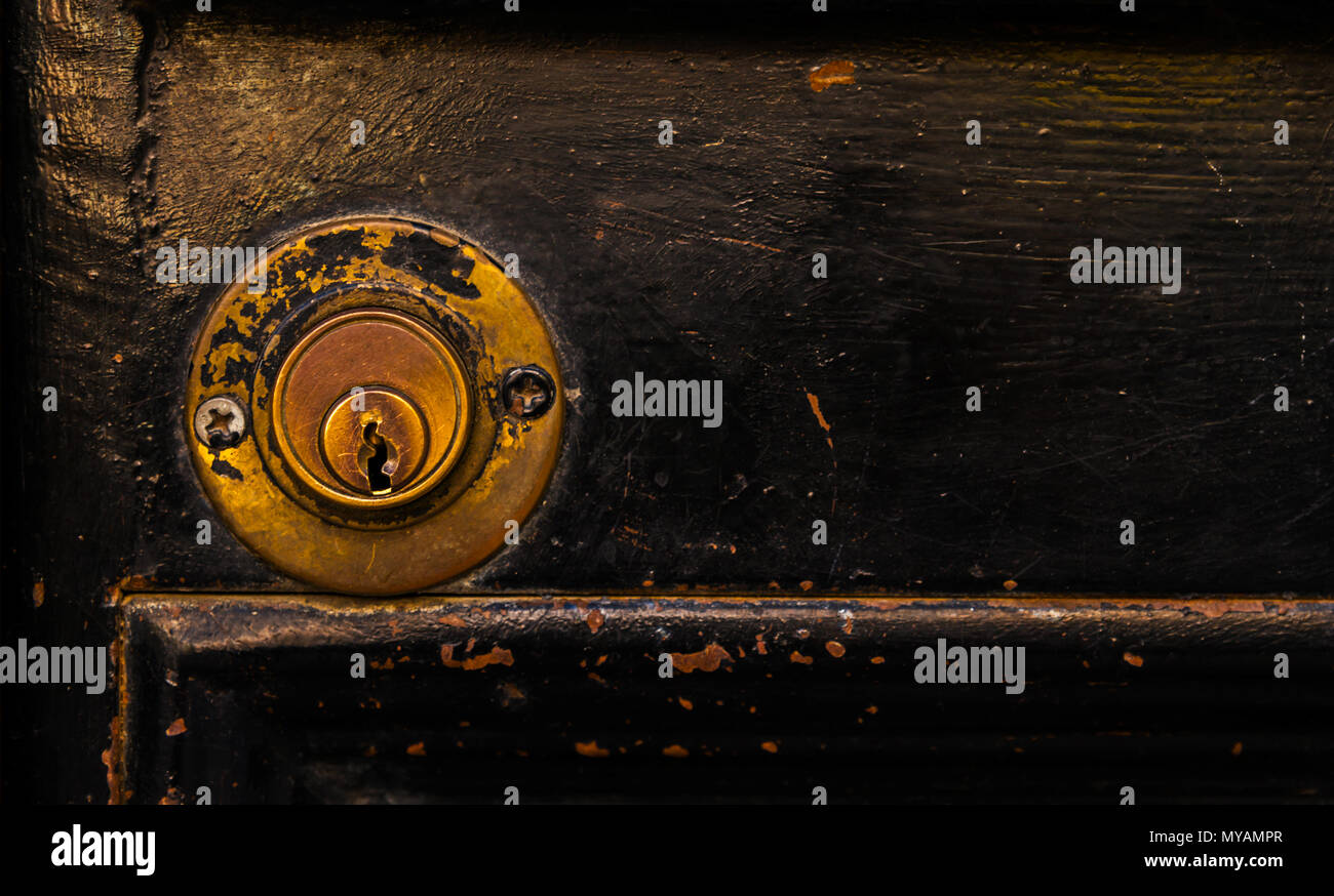 old door lock, aged metal door, home security, vintage Stock Photo - Alamy
