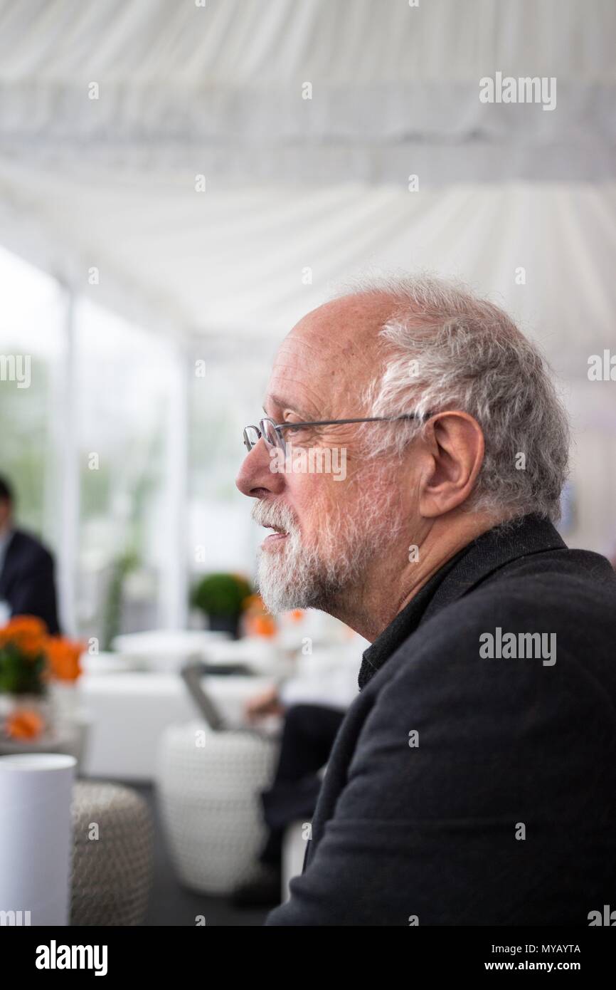 Professor arkin hi-res stock photography and images - Alamy