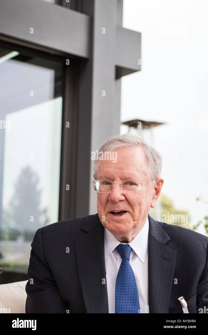 Malcolm forbes hi-res stock photography and images - Alamy