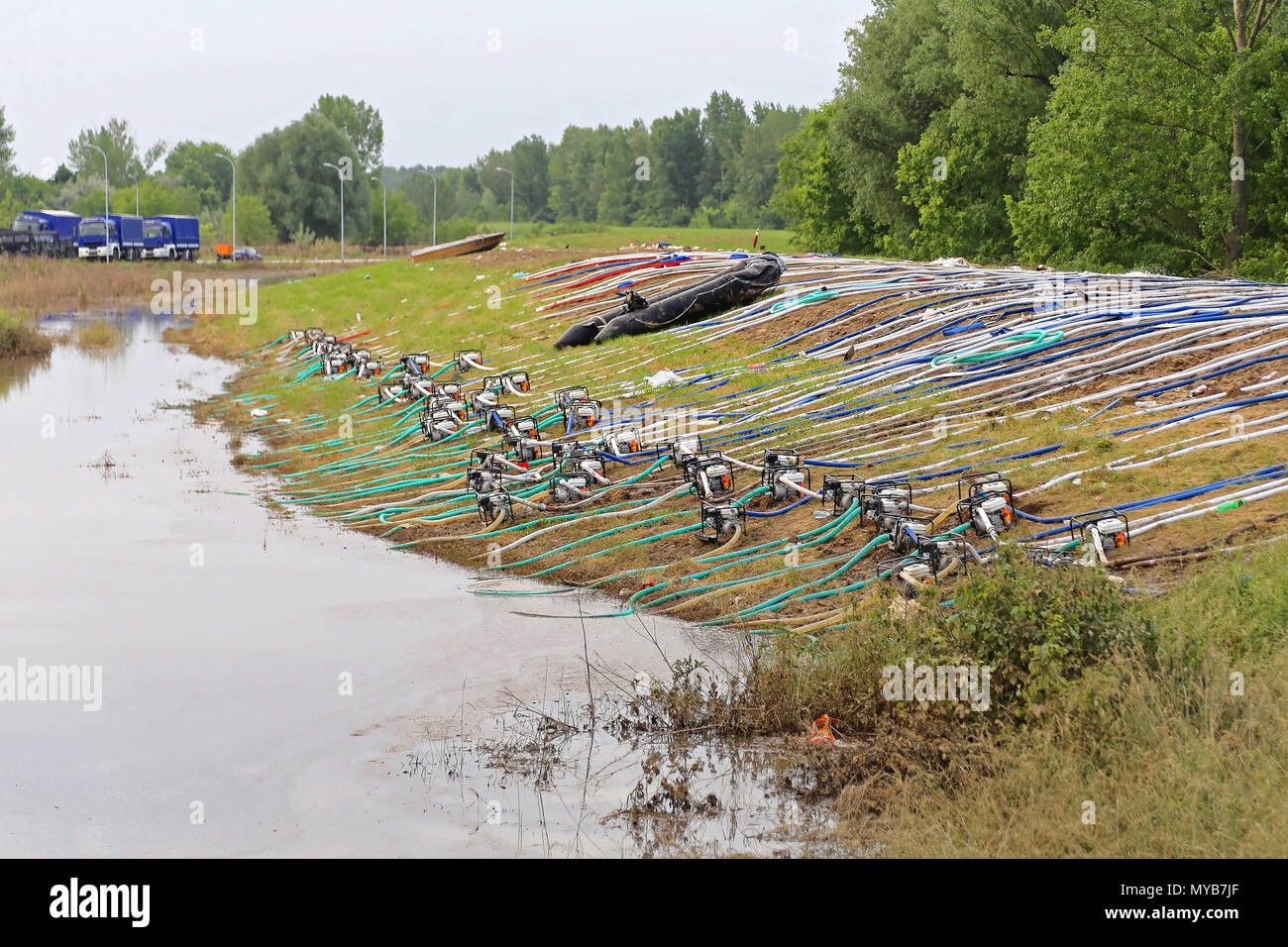 Natural levee hi-res stock photography and images - Alamy