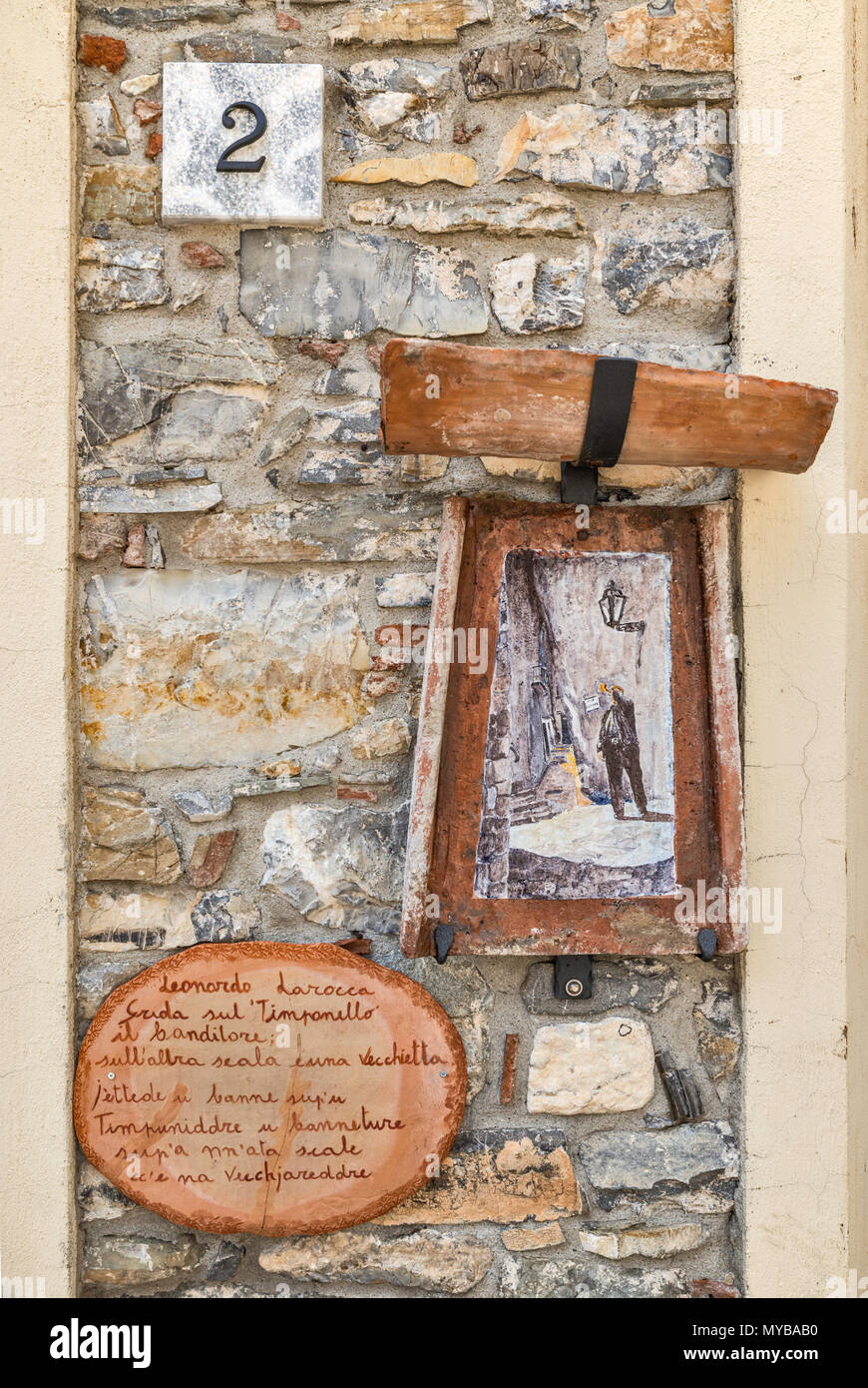 Albanian sign calabria hi-res stock photography and images - Alamy