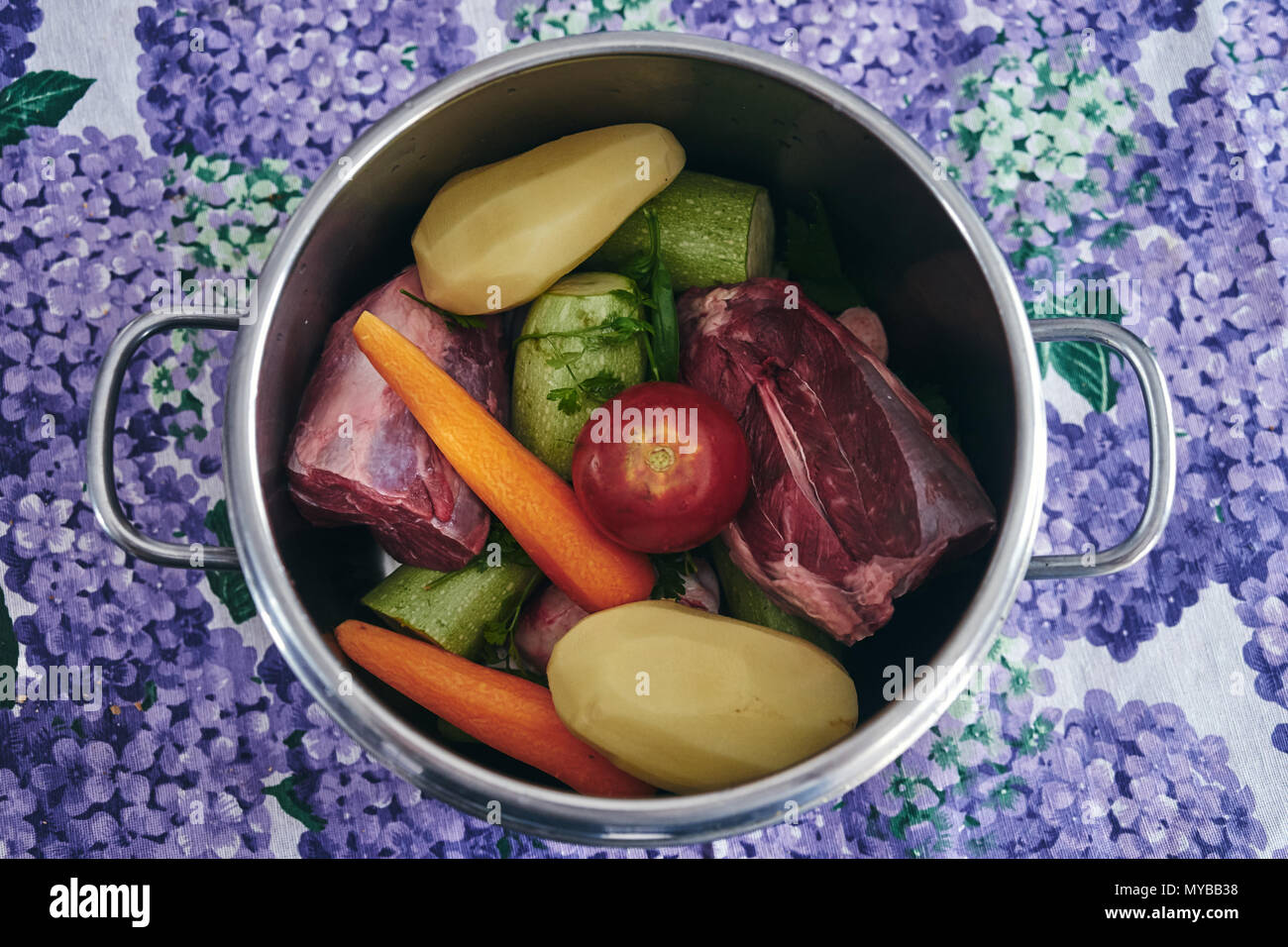 Closeup view of a pot with vegetables and meat Stock Photo - Alamy