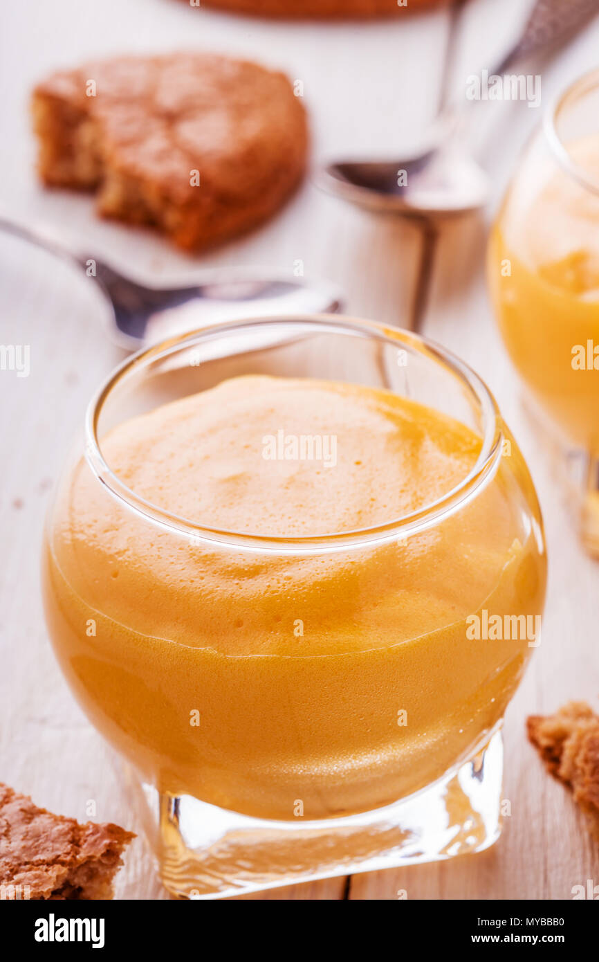 Sabayon dessert hi-res stock photography and images - Alamy