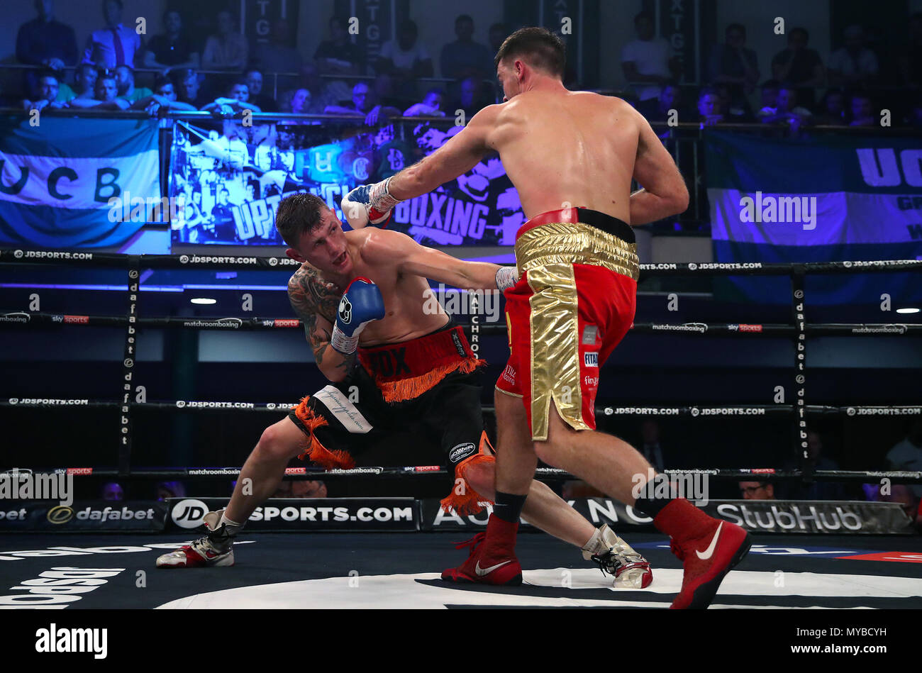 Danny Dignum and Anthony Fox during the Super-Middleweight bout at York ...