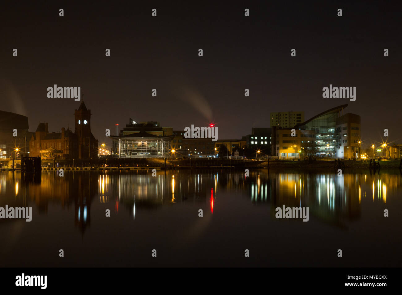 Visit cardiff hi-res stock photography and images - Alamy