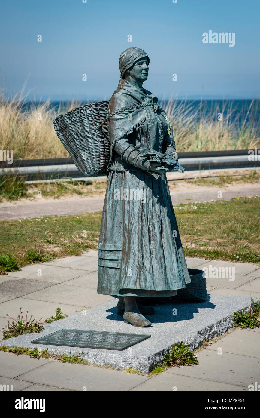 Scottish fishwife hi-res stock photography and images - Alamy
