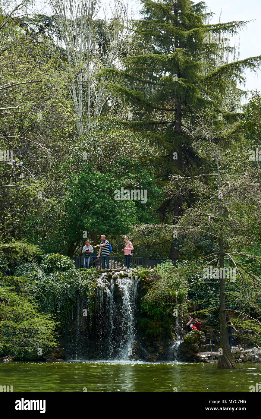 Beautiful lookout over a waterfall on the pond next to the Glass Palace ...