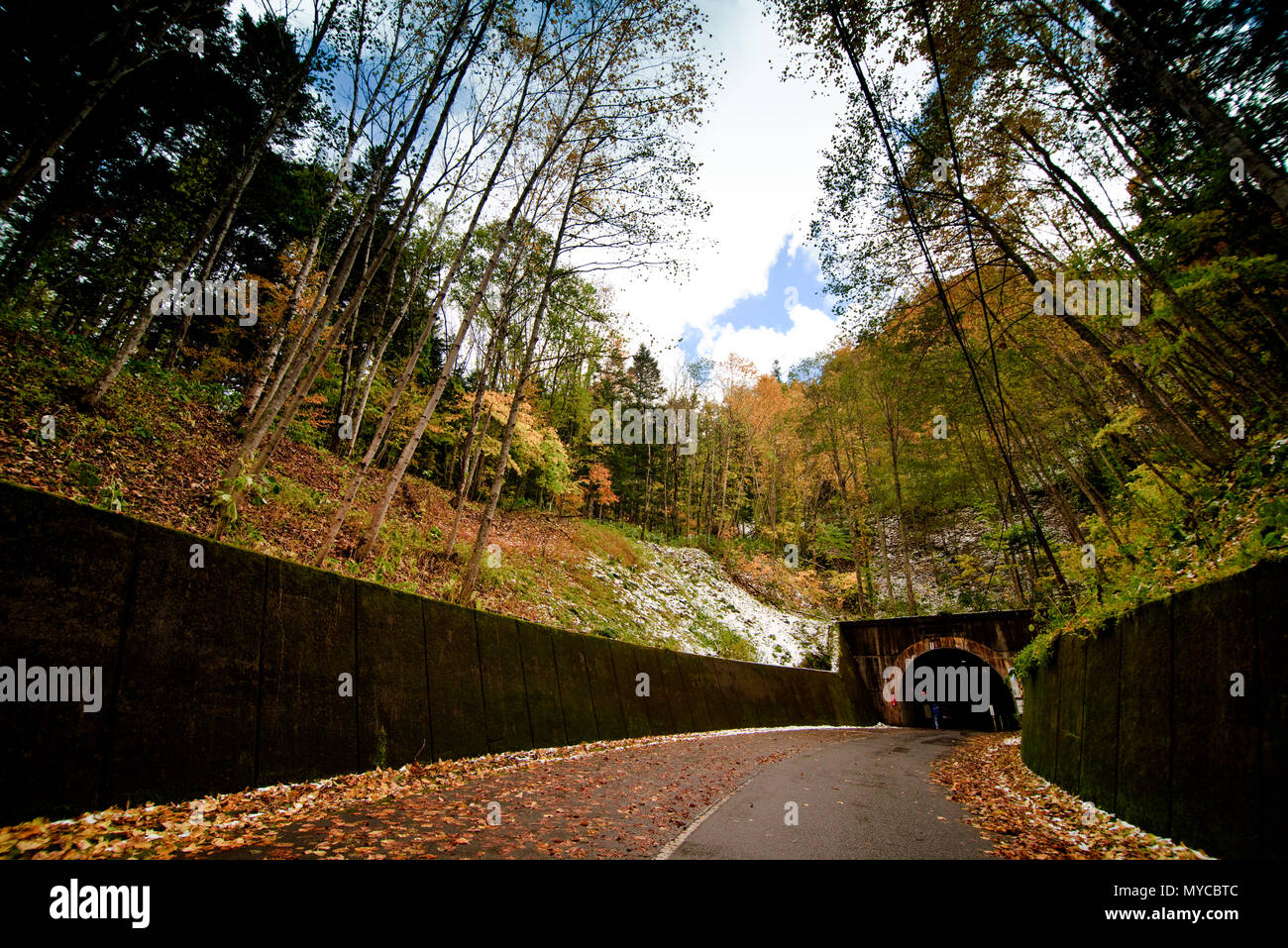 tunnel inside mountain Stock Photo - Alamy