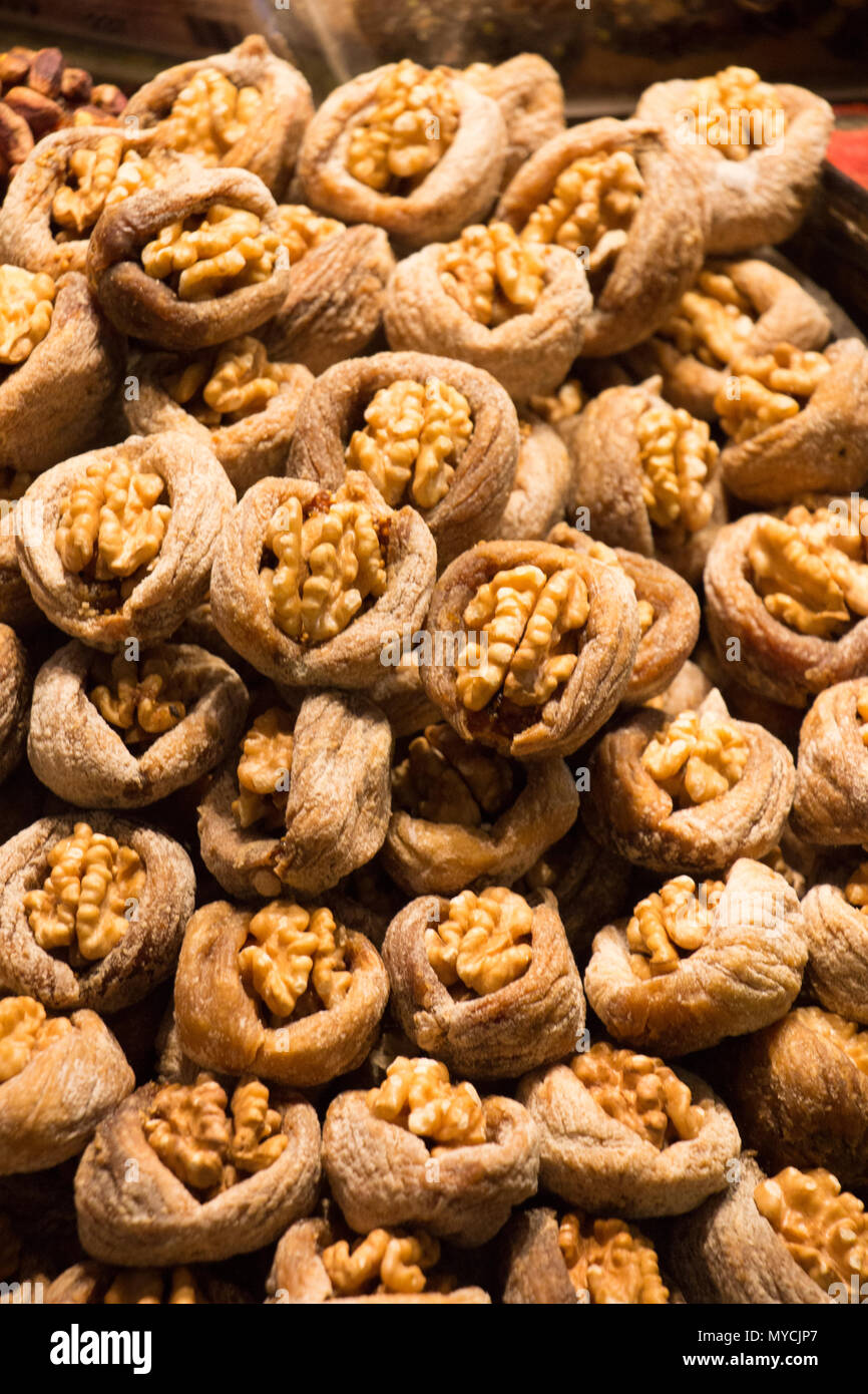 Pile of whole fresh walnuts without nutshells in fig Stock Photo - Alamy