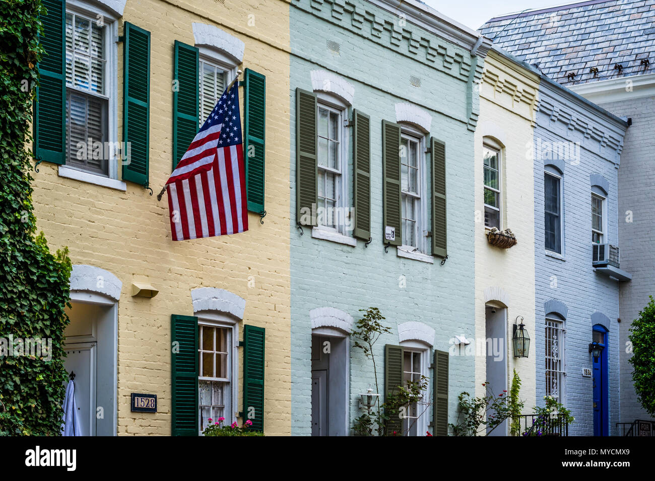 Colorful row houses georgetown washington hi-res stock photography and ...