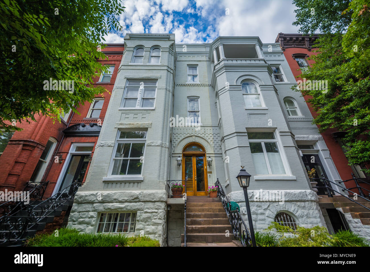Colorful row houses georgetown washington hi-res stock photography and ...