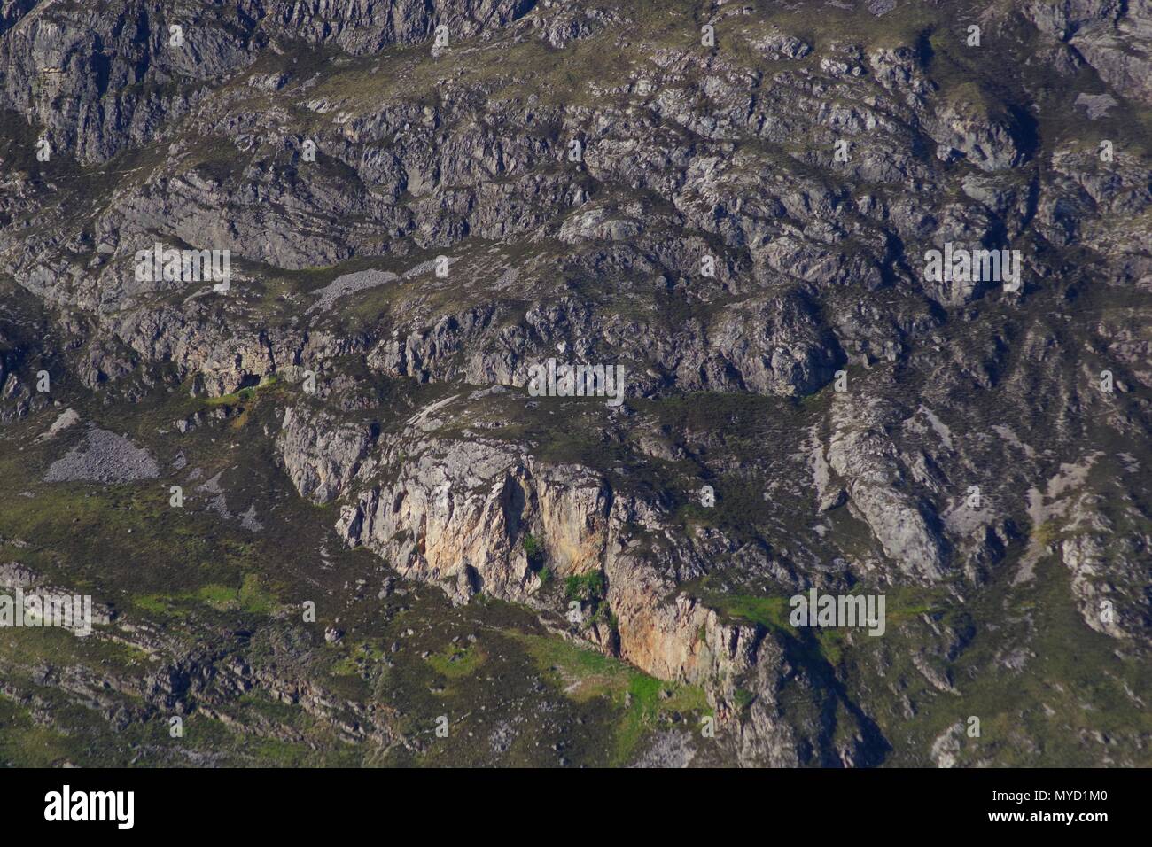 Mountain Ridge of Beinn a'Mhuinidh, Basal Quartzite Geology beyond a ...