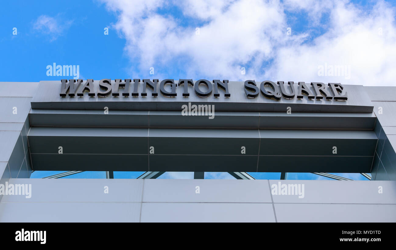 Large shopping mall theme park hi-res stock photography and images - Alamy