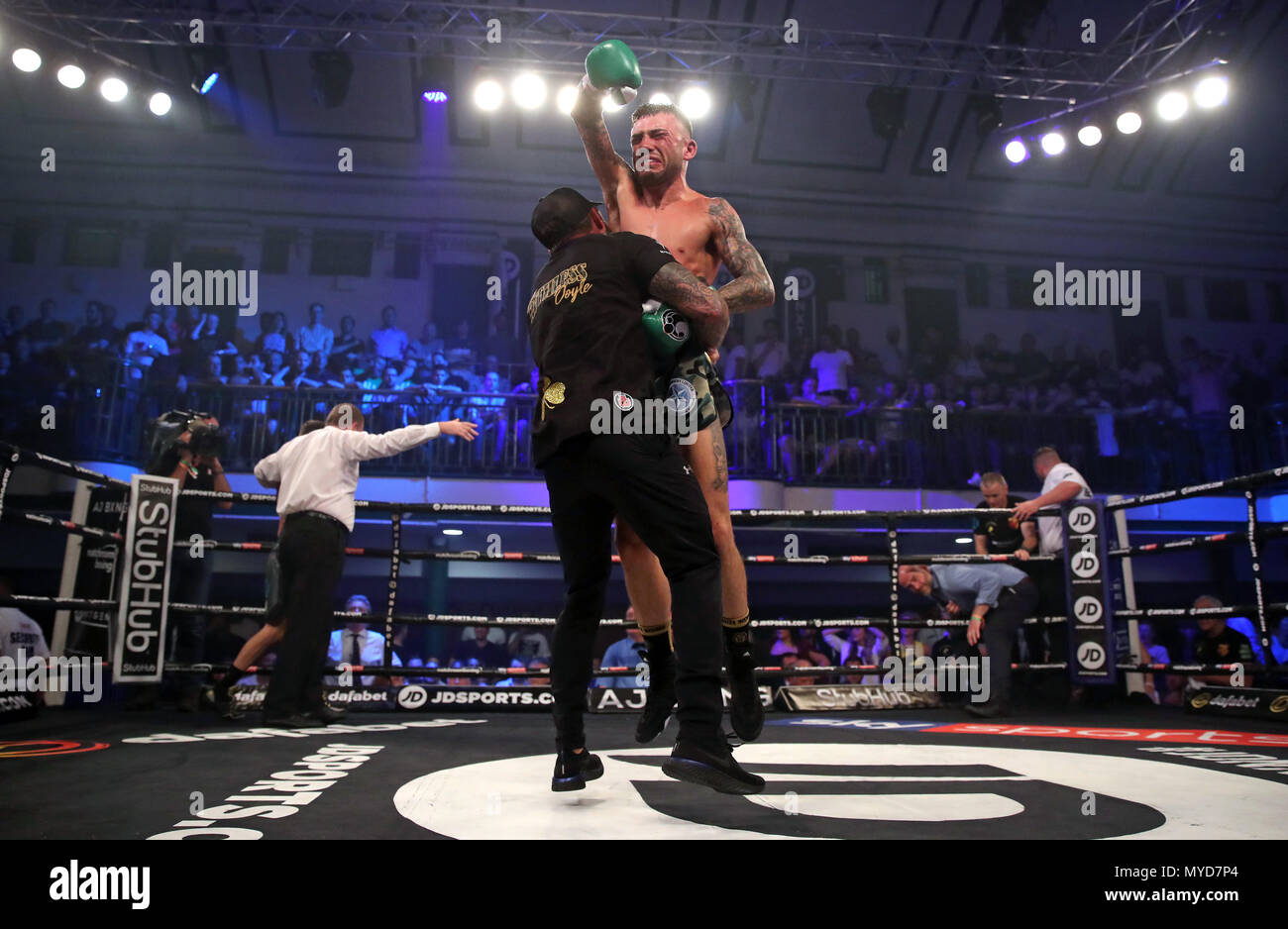 Ryan Doyle celebrates beating Reece Bellotti during the Commonwealth ...