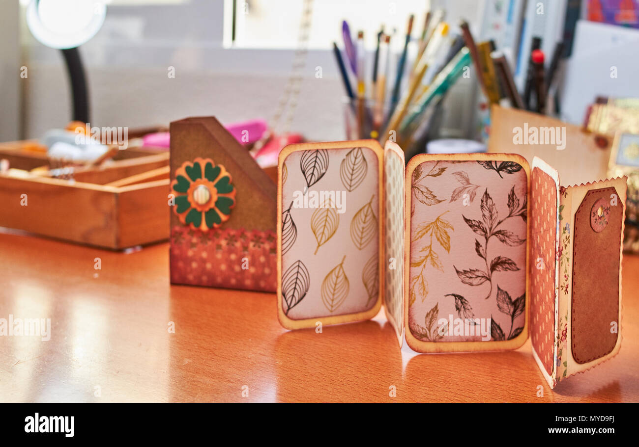 Scapbook empty album with textured cards Stock Photo - Alamy