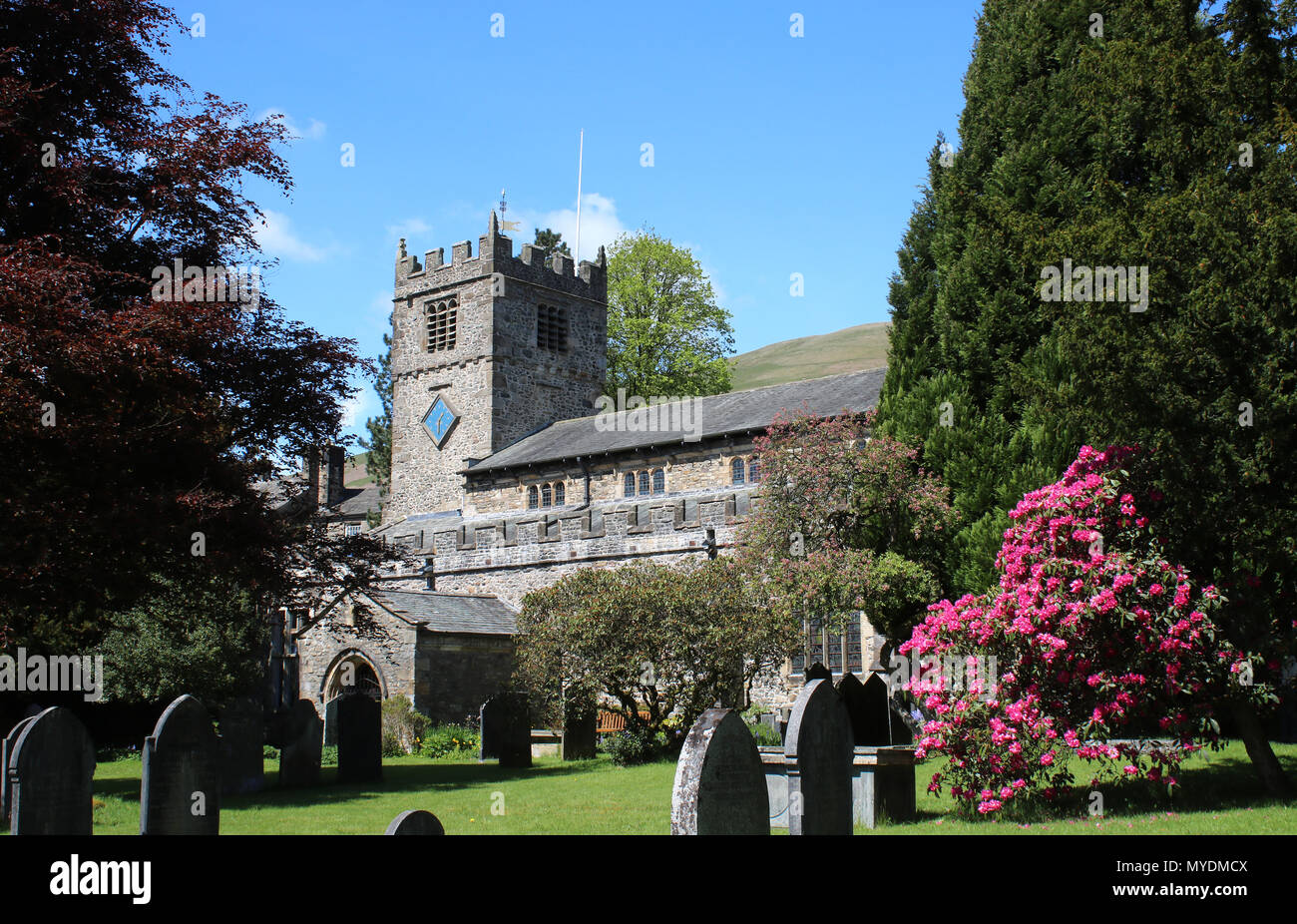 Exterior view of St Andrew's anglican parish church in Sedbergh ...