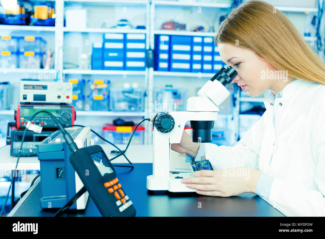 Industry microelectronics hi-res stock photography and images - Alamy