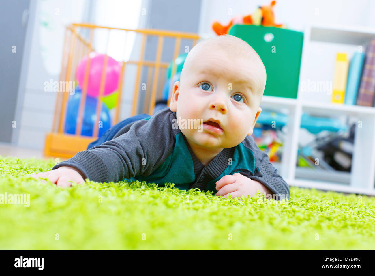 Crawling Stock Photos & Crawling Stock Images - Alamy