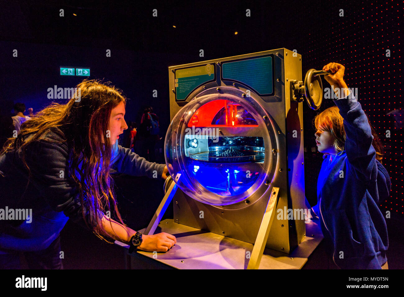 Kids play with magnetic Liquid exhibit, powerful neodymium magnets and ...