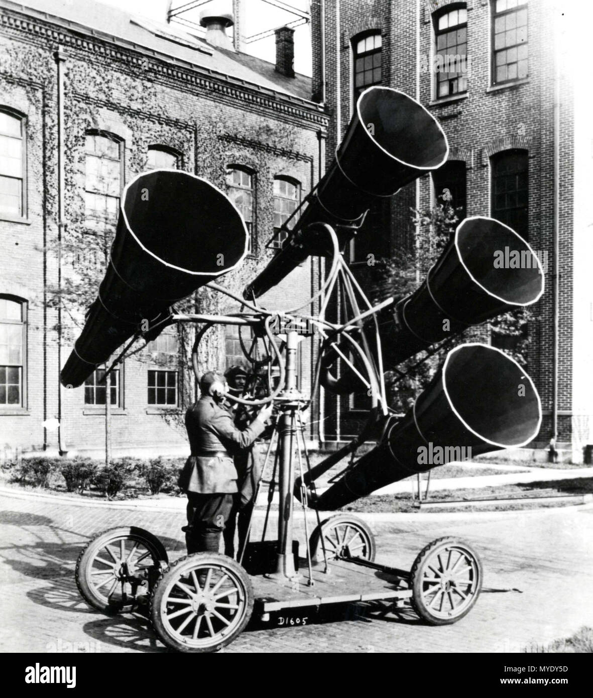 World War II Photo - acoustic location device Stock Photo - Alamy