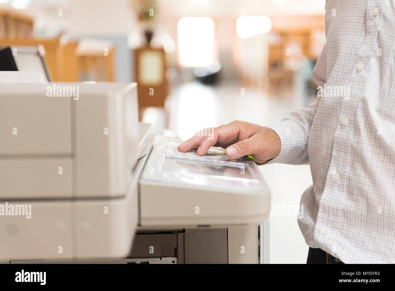 Man photocopy office hi-res stock photography and images - Alamy