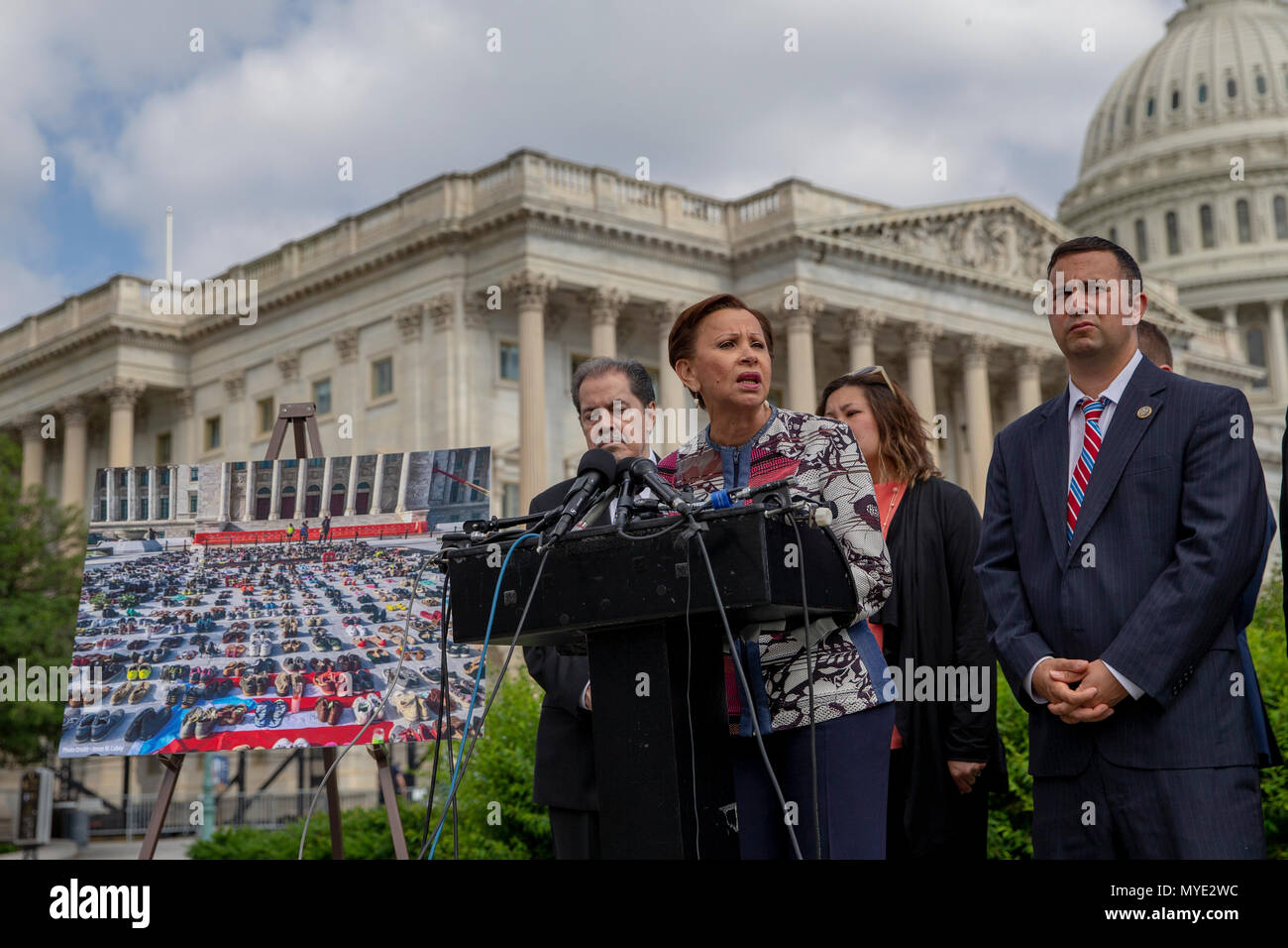 Us representative nydia velazquez hi-res stock photography and images ...