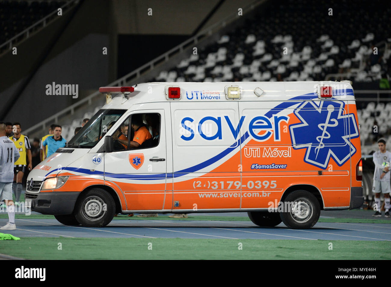 Rio De Janeiro, Brazil. 06th June, 2018. Ambulance on the lawn during ...