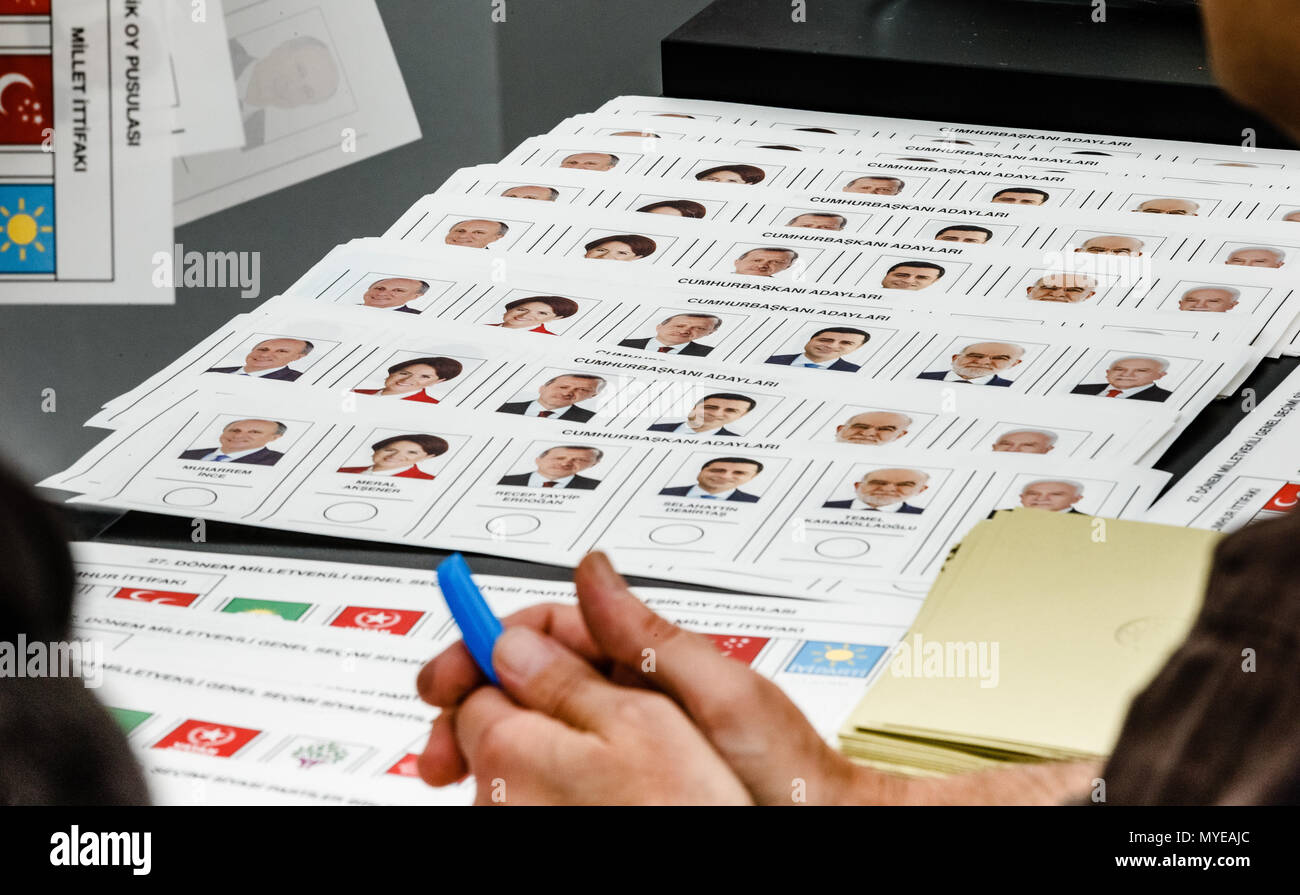 7 June 2018, Hamburg, Germany: Ballot papers are placed on a table in ...