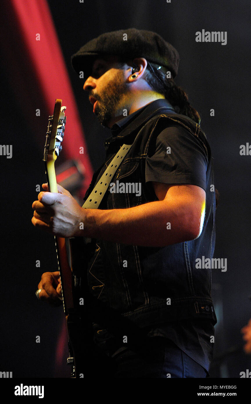 Rob caggiano hi-res stock photography and images - Alamy