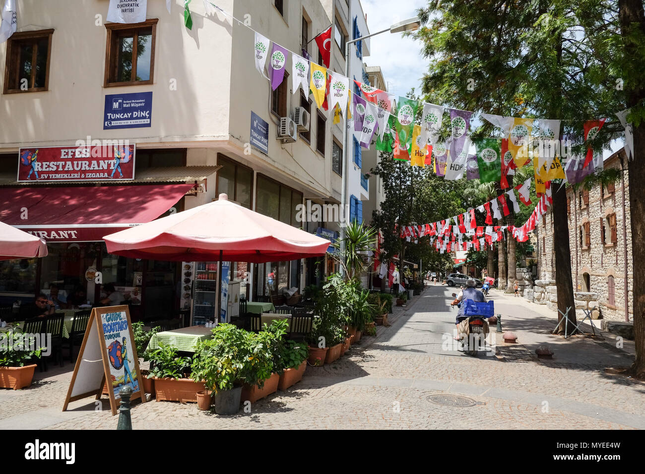 Hdp flags hi-res stock photography and images - Alamy