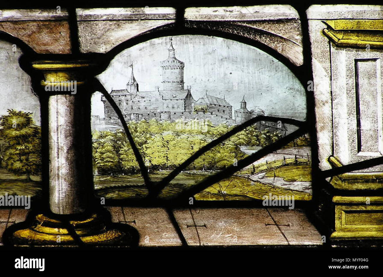 English 15th century window hi-res stock photography and images - Alamy