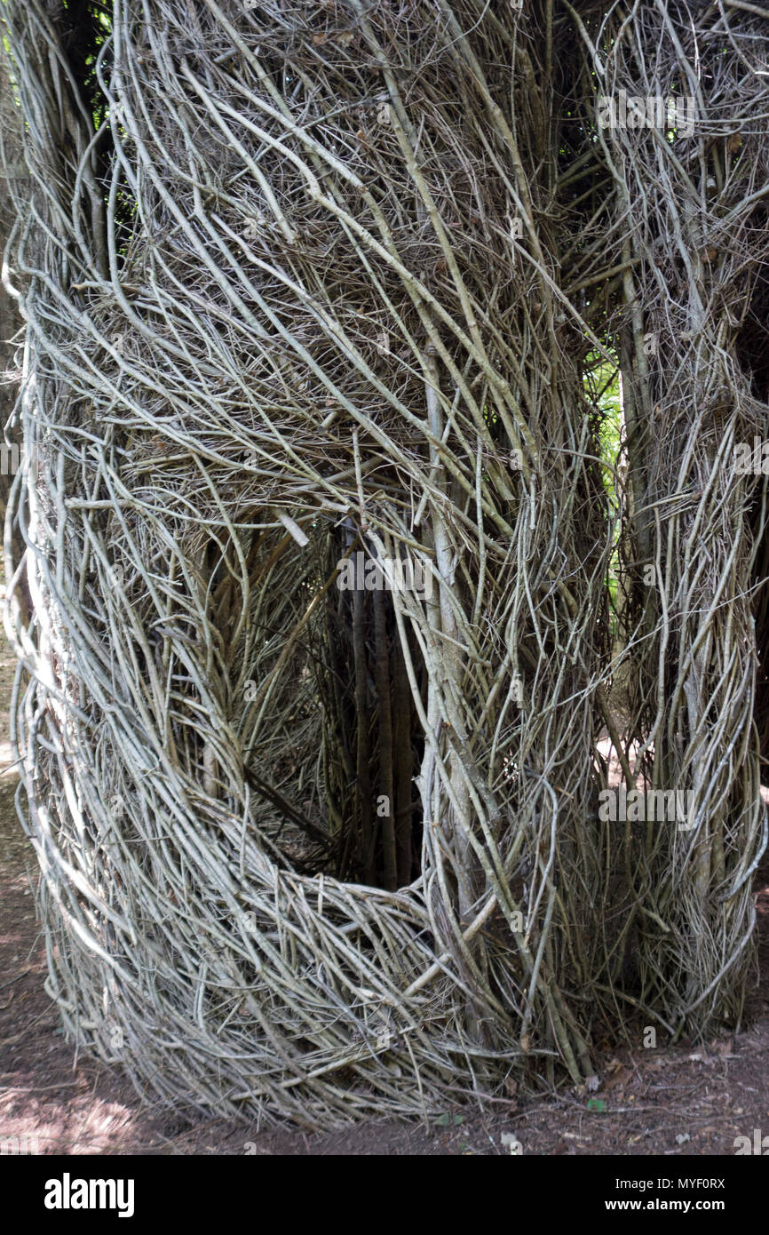 Patrick dougherty hi-res stock photography and images - Alamy