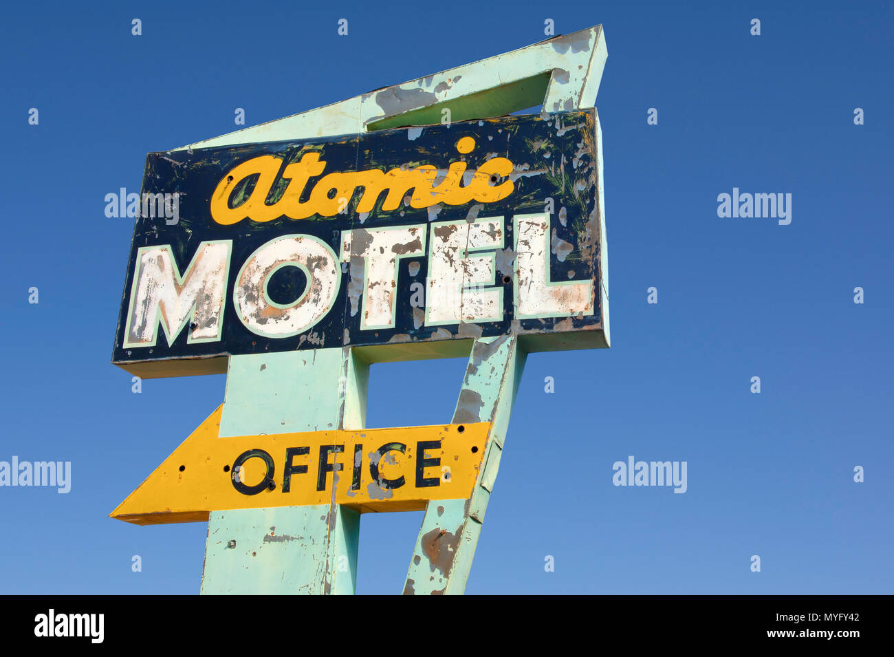 Atomic motel hi-res stock photography and images - Alamy