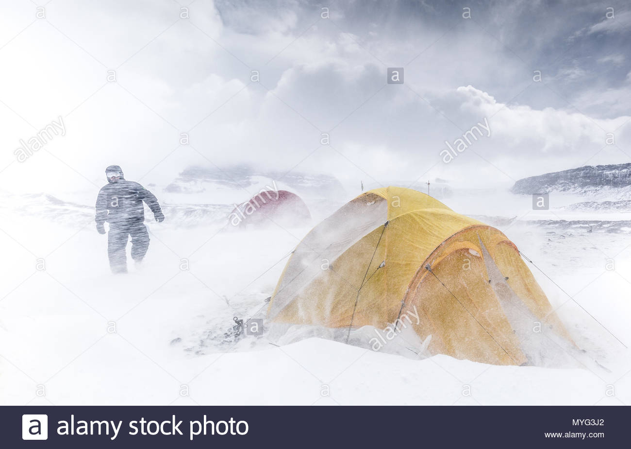 Wind Storm Tent Stock Photos & Wind Storm Tent Stock Images - Alamy