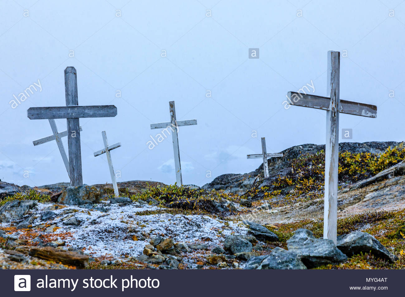 Inuit grave hi-res stock photography and images - Alamy