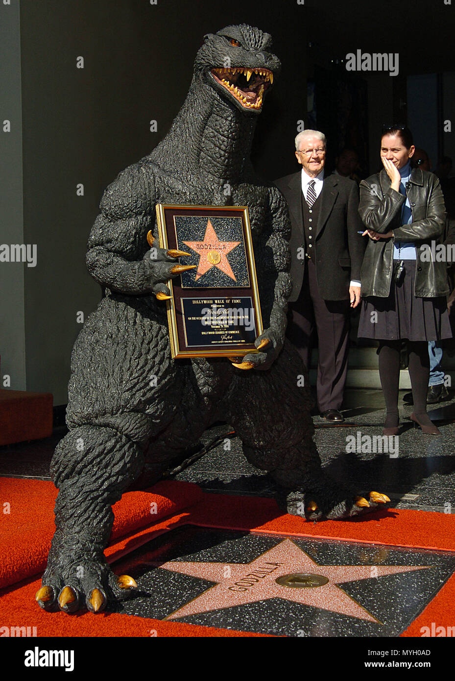 Godzilla 2000 hi-res stock photography and images - Alamy