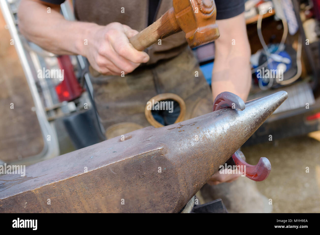 Blacksmiths bellows hi-res stock photography and images - Alamy