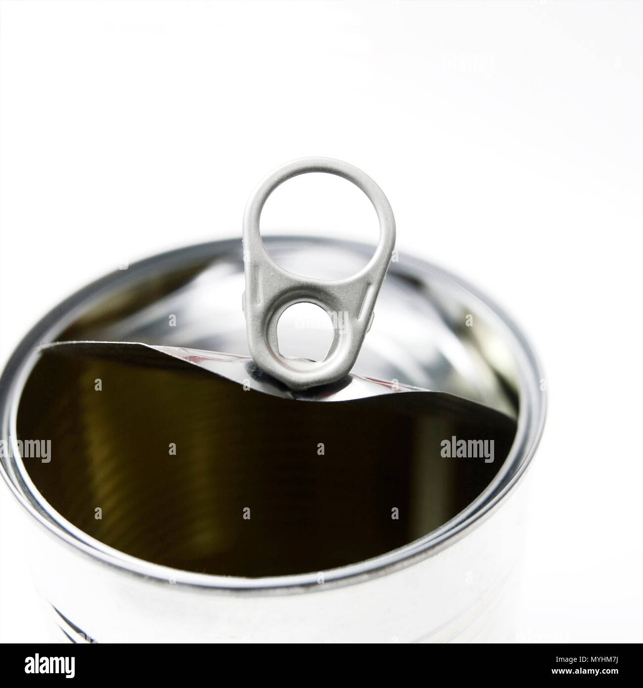 Opened lid of an empty tin can Stock Photo - Alamy