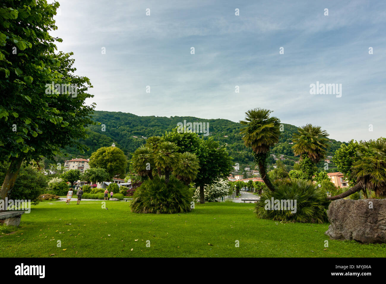 Cannero riviera lago maggiore italy hi-res stock photography and images ...