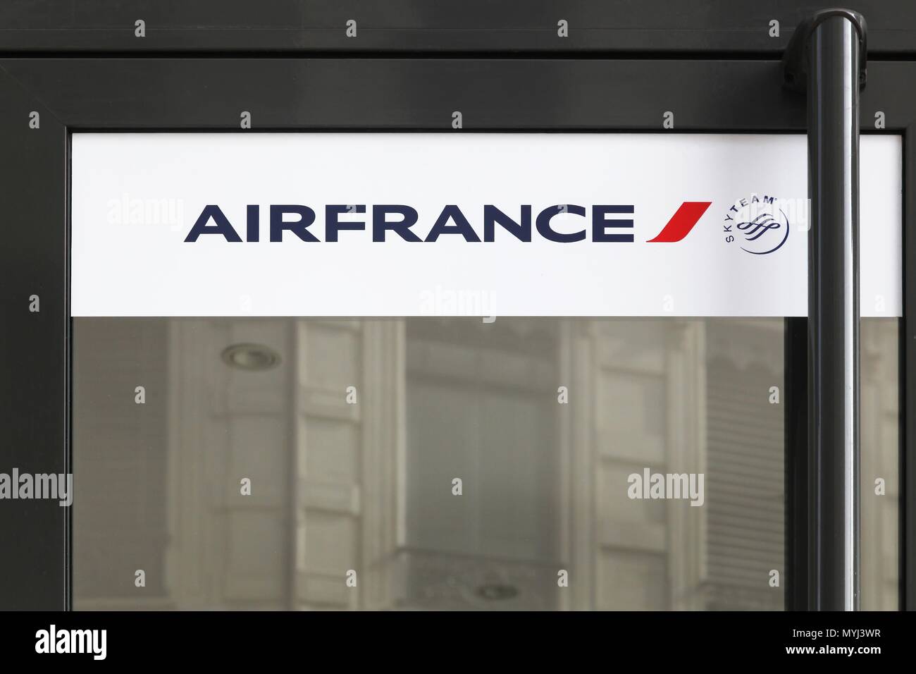Air france logo hi-res stock photography and images - Alamy