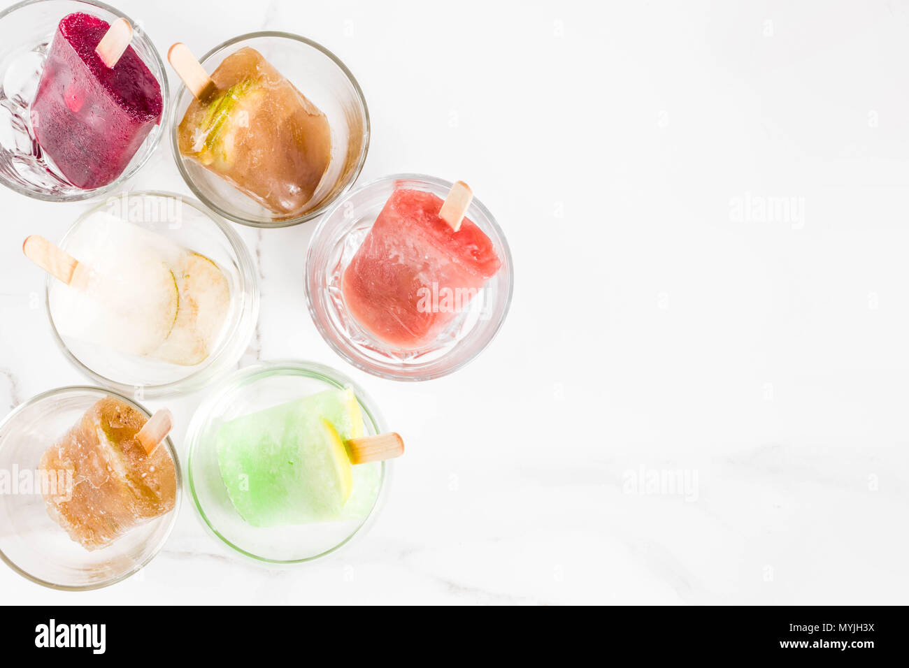 Summer party food ideas, frozen boozy alcohol cocktails popsicles ...