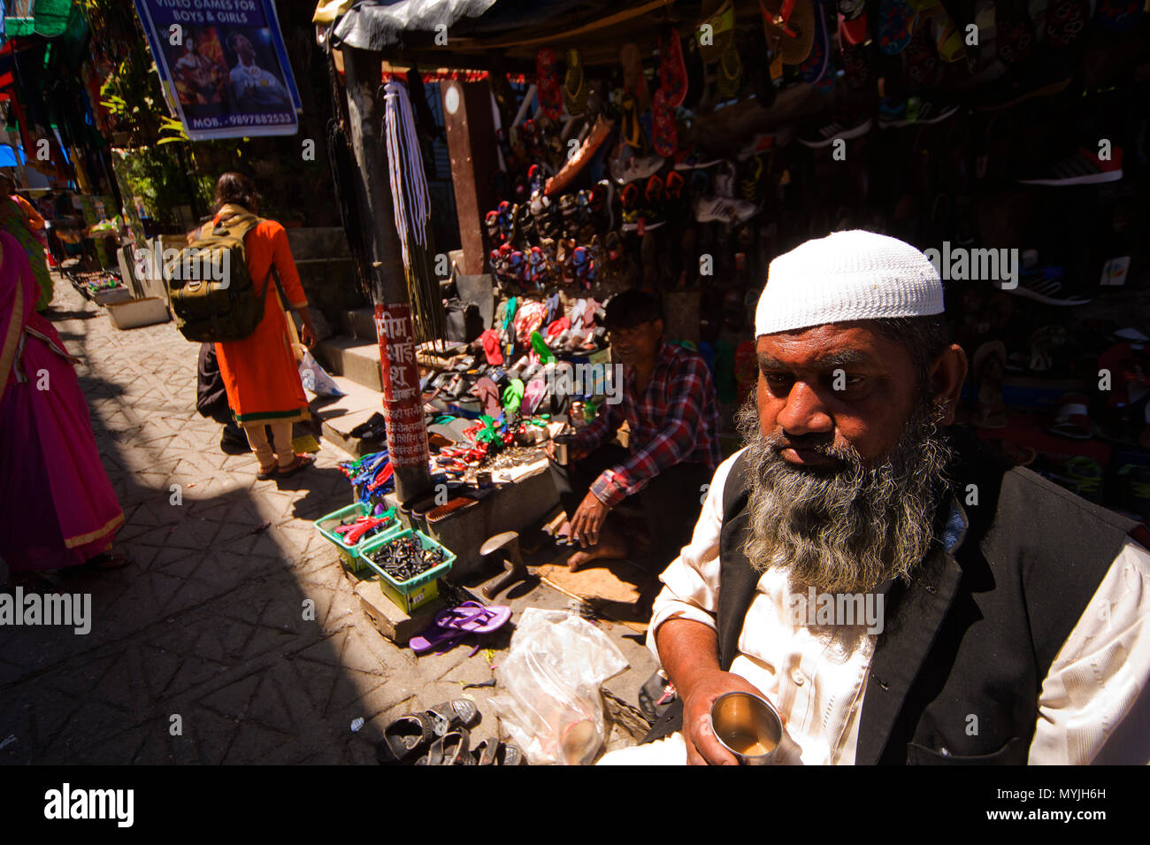Almora market hi-res stock photography and images - Alamy