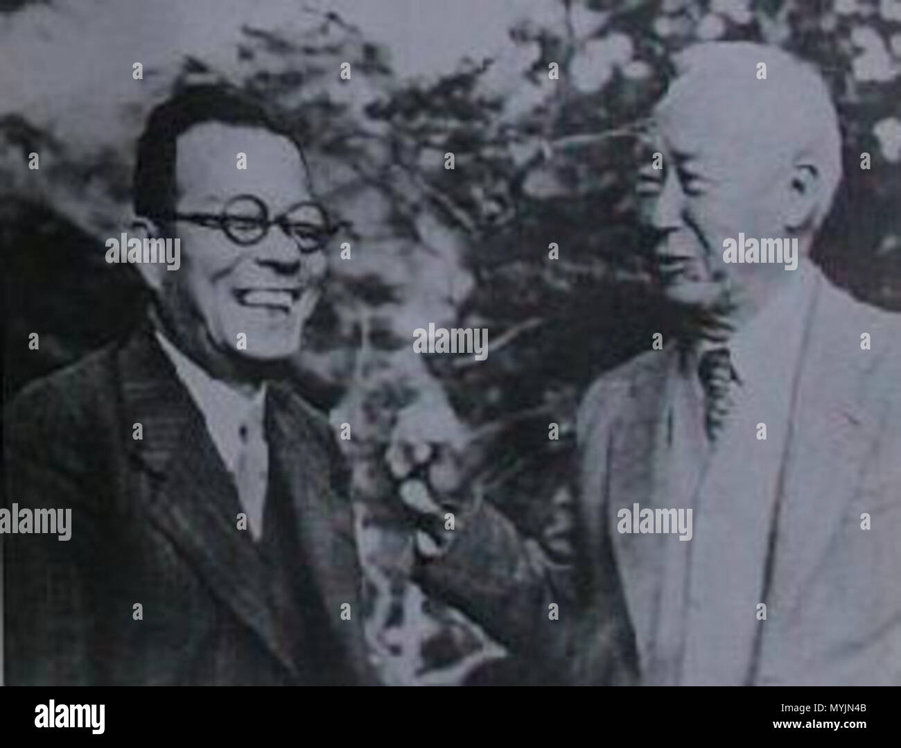 . Syngman Rhee and Kim Seon-soo . 1951. Unknown 296 Kim Seong-su and ...