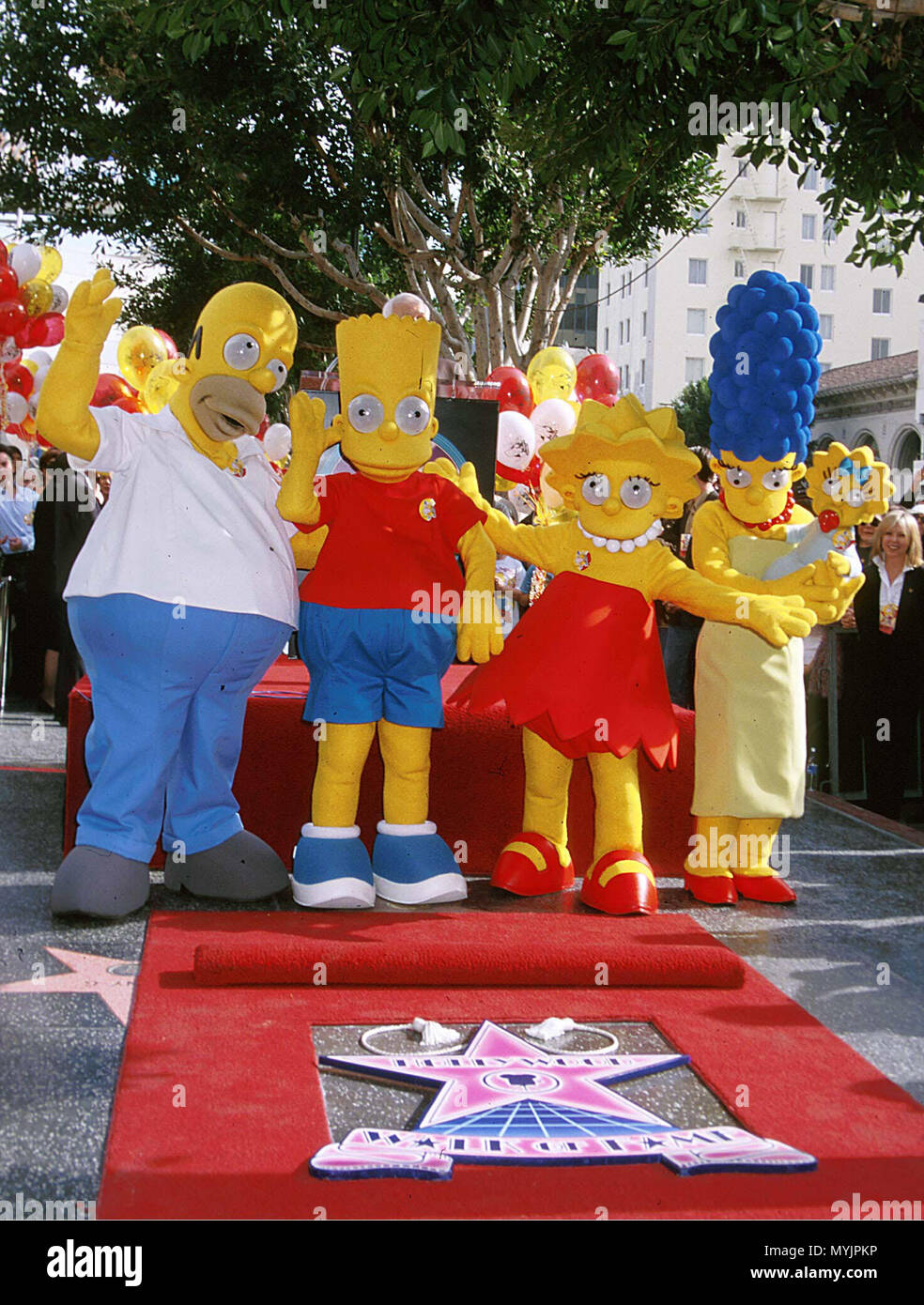- Simpsons-1.jpgSimpsons-1 Event in Hollywood Life - California, Red ...